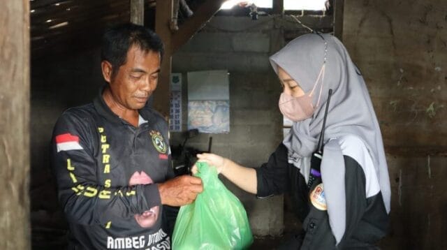 Perbedaan Bansos Dan Baksos: Apa Bedanya Sih? - Suar News