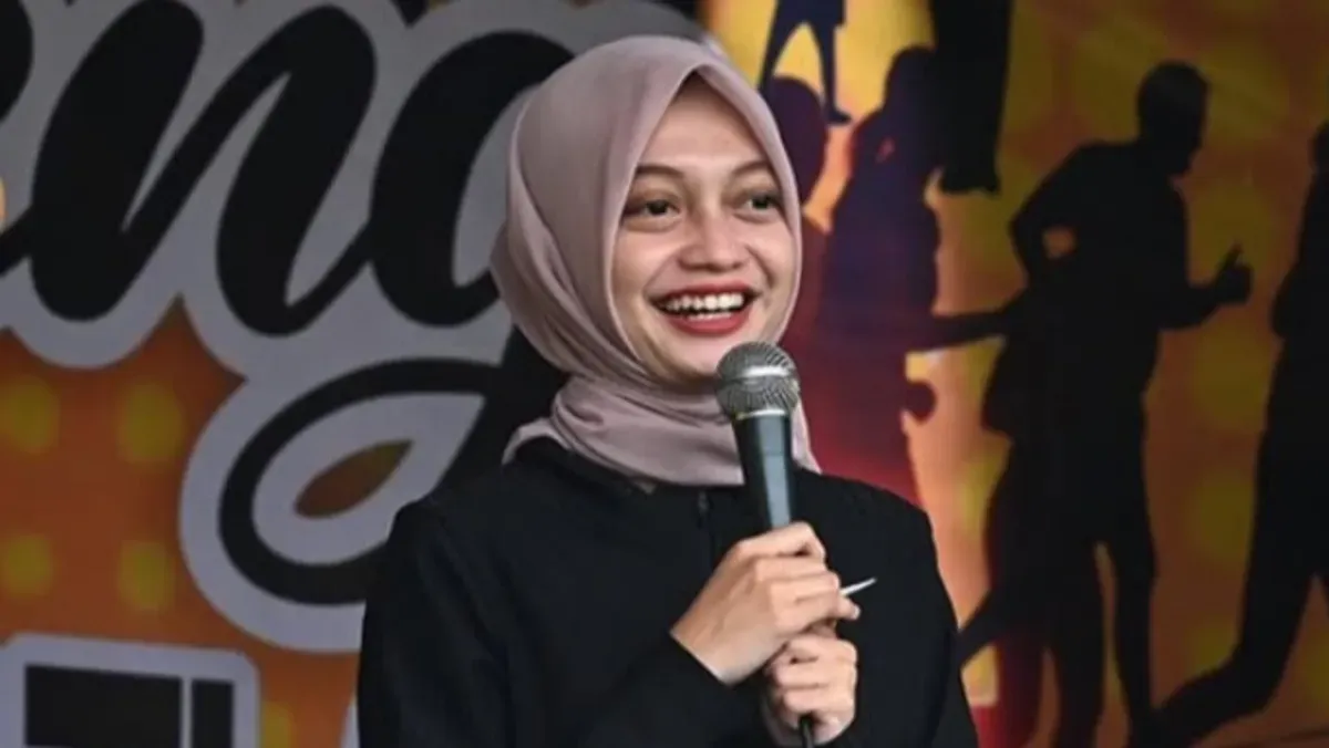 Vinanda Prameswati: Walikota Kediri Termuda Yang Hits! - Suar News